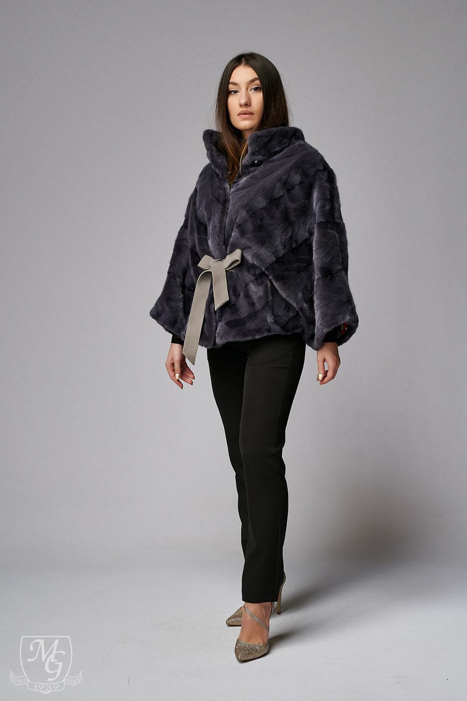 Jacheta din vizon / nurca model 5092 - Casa de blanuri MG