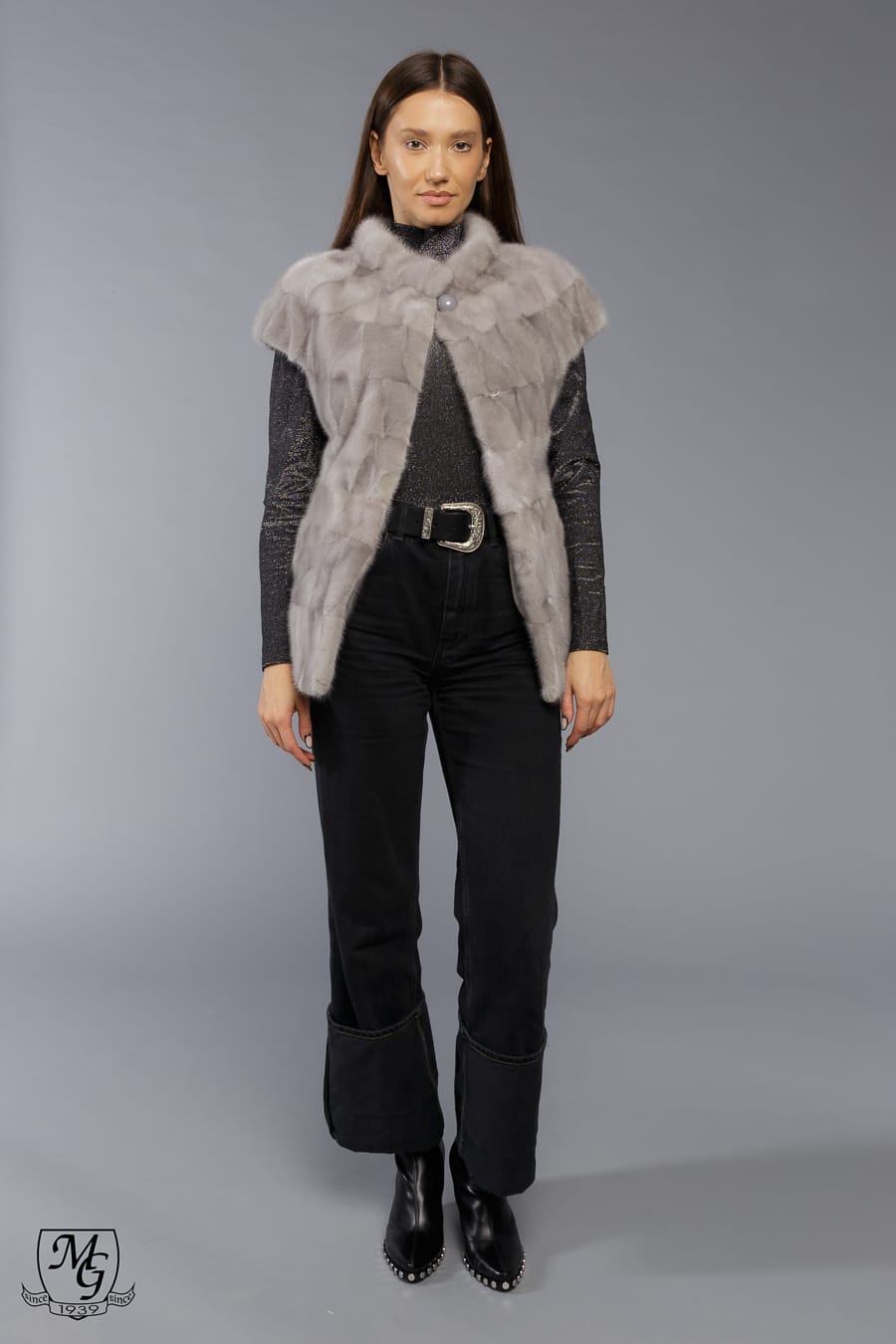 Vesta vizon / nurca Safir model B&W - Casa de blanuri MG