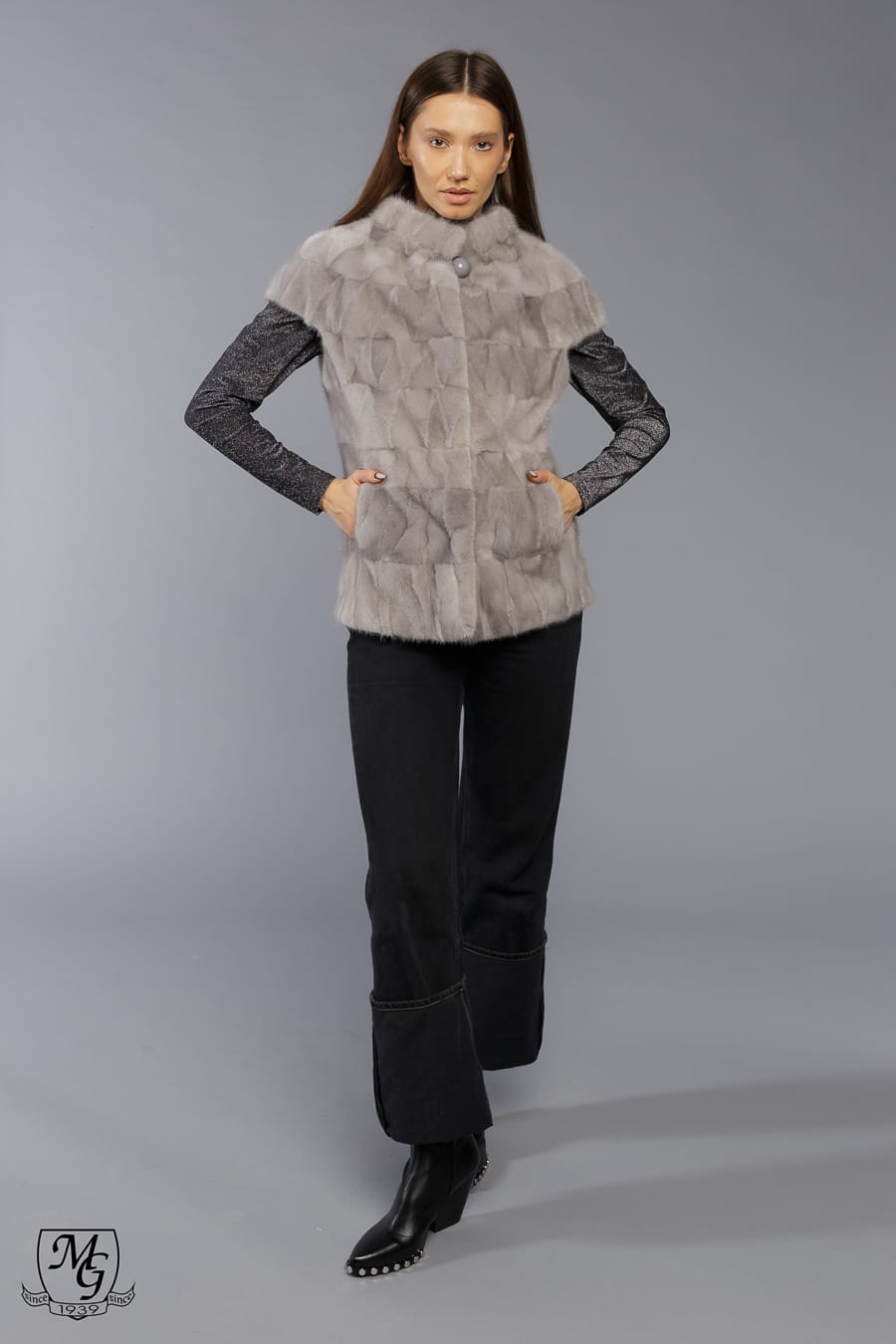 Vesta vizon / nurca Safir model B&W - Casa de blanuri MG