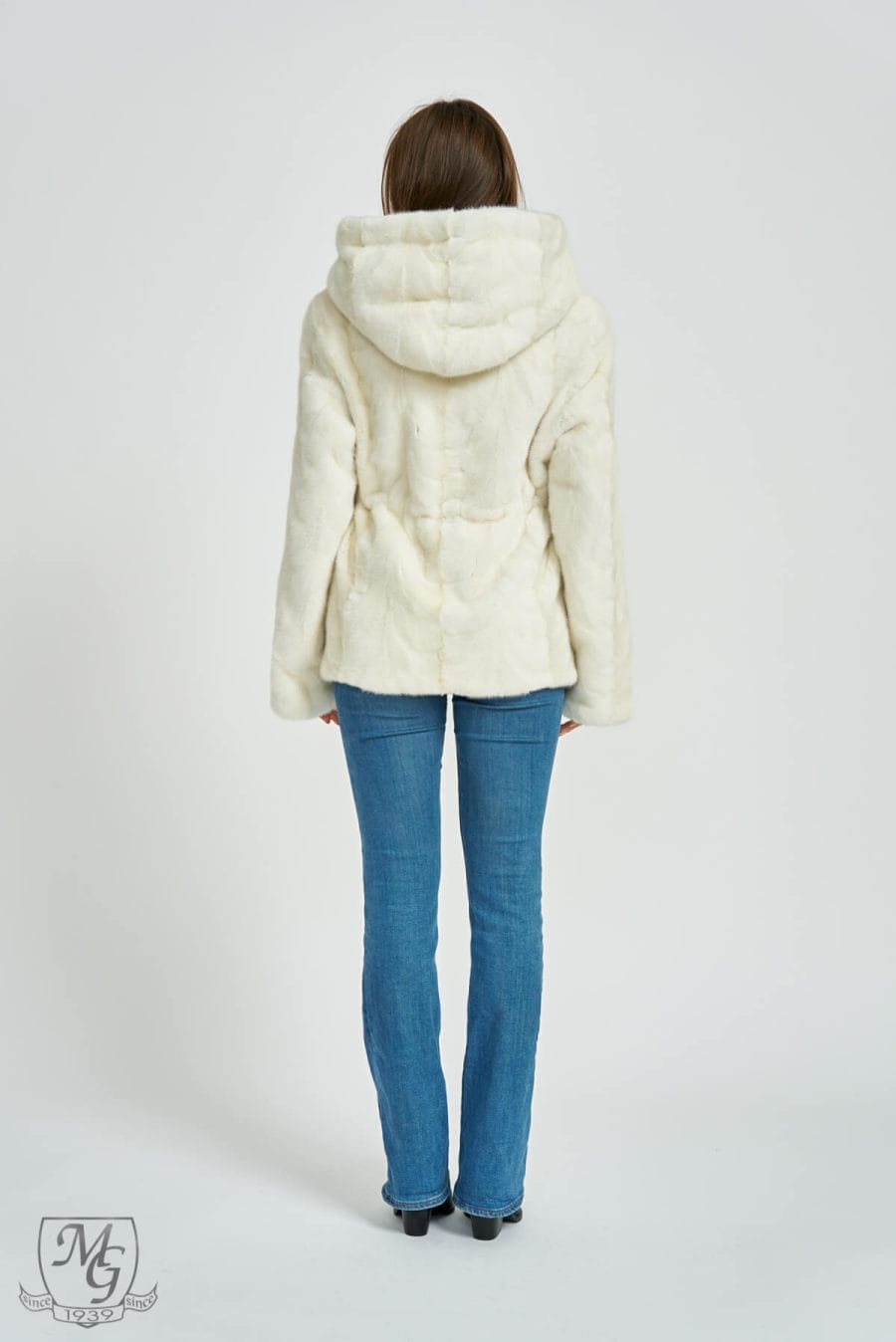 Jacheta din blana de vizon (nurca) alba cu gluga model Adriana - Casa ...