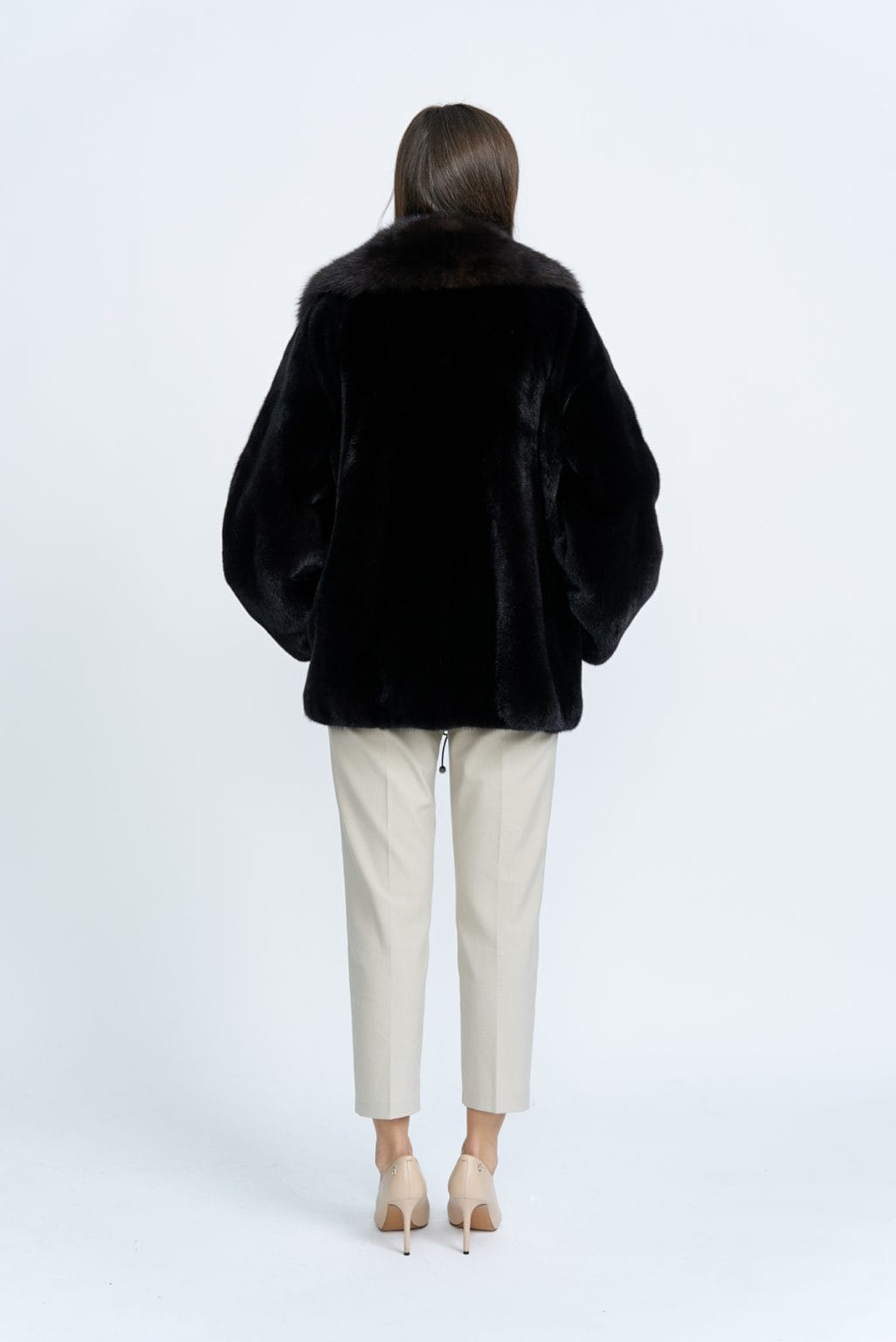 Mink Jacket with Russian Sable Collar - Casa de blanuri MG